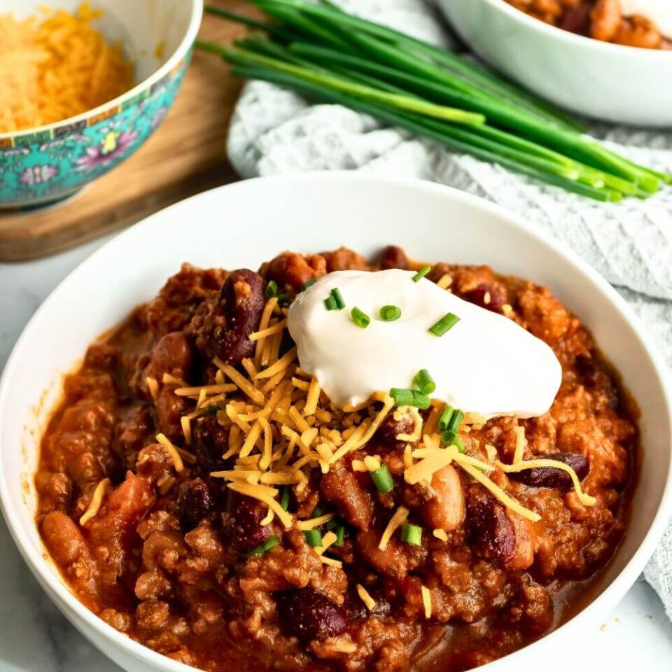 Best Classic Chili Recipe - Yummy and fully