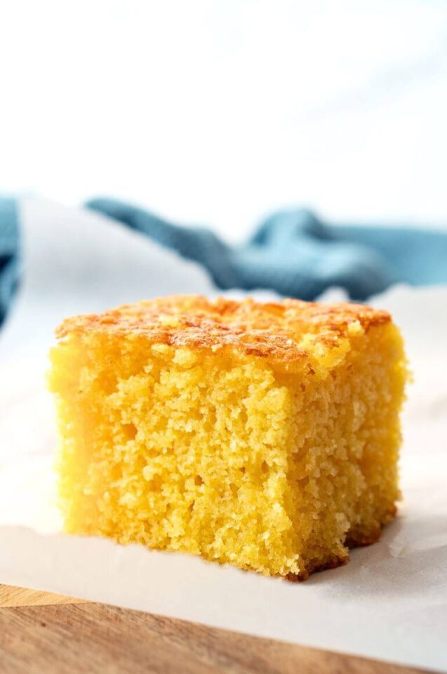 Golden Sweet Cornbread Recipe - Yummy and fully