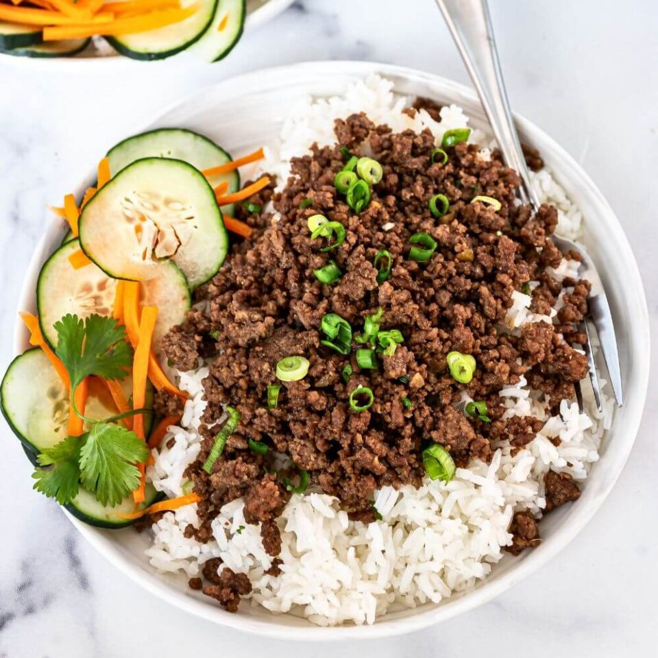 Korean Ground Beef and Rice Bowls - Yummy and fully