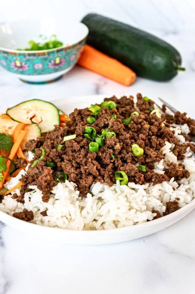 Korean Ground Beef and Rice Bowls - Yummy and fully