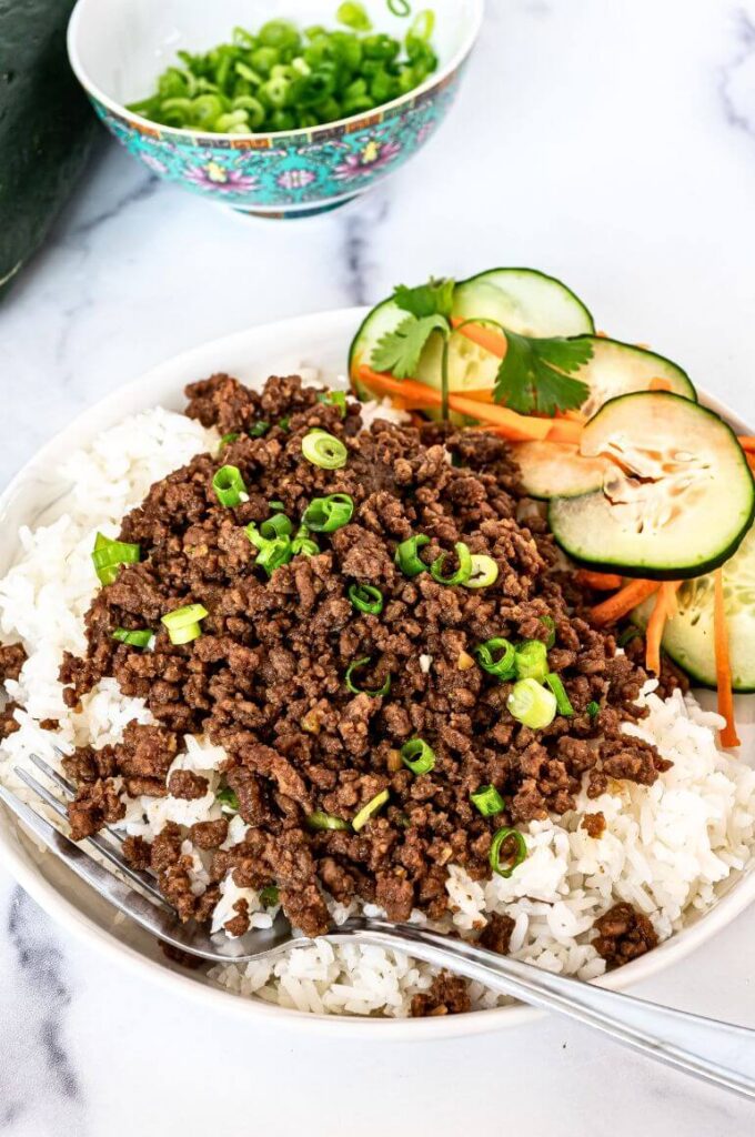 Korean Ground Beef and Rice Bowls - Yummy and fully