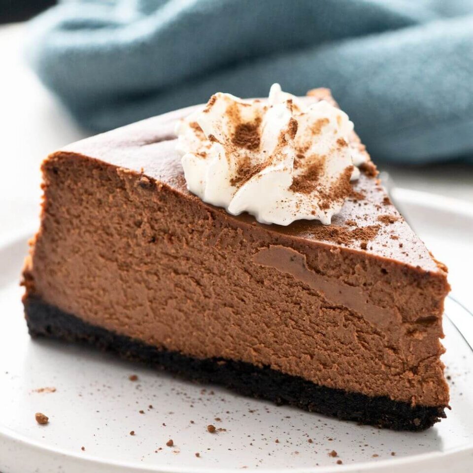 The Best Chocolate Cheesecake Recipe - Yummy and fully