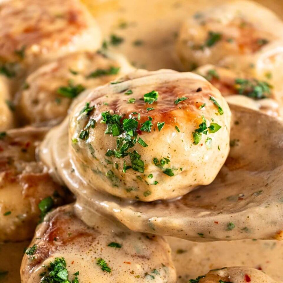 Chicken Meatballs With Sauce - Yummy and fully