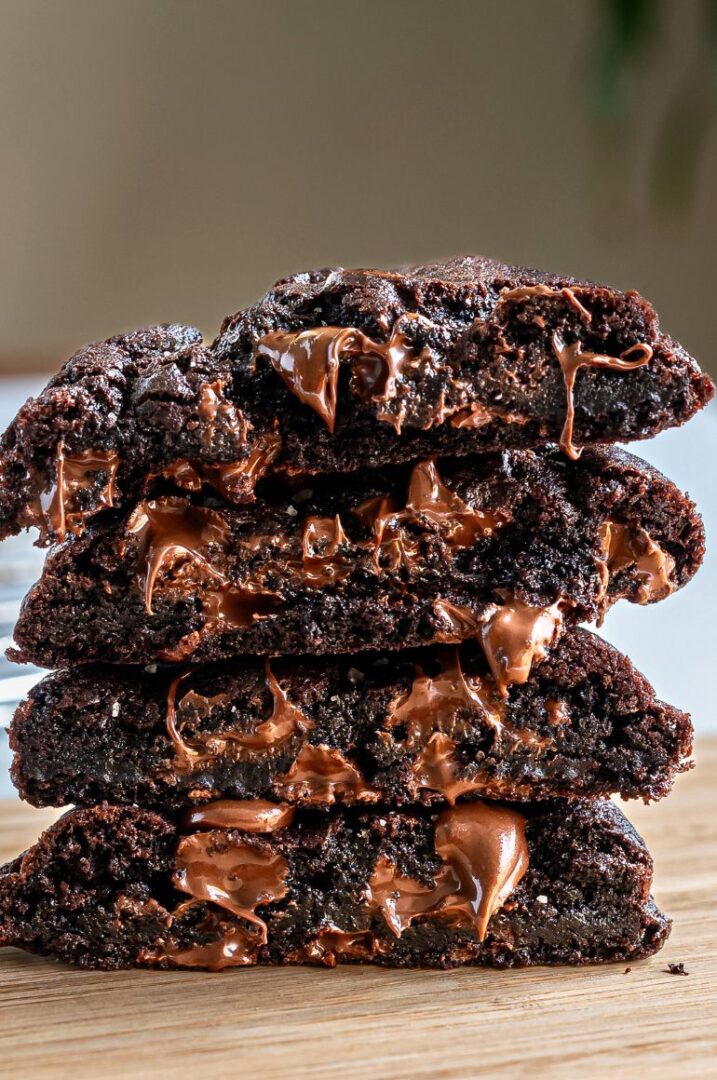 Easy & Fast Dark Chocolate Cookies - Yummy and fully