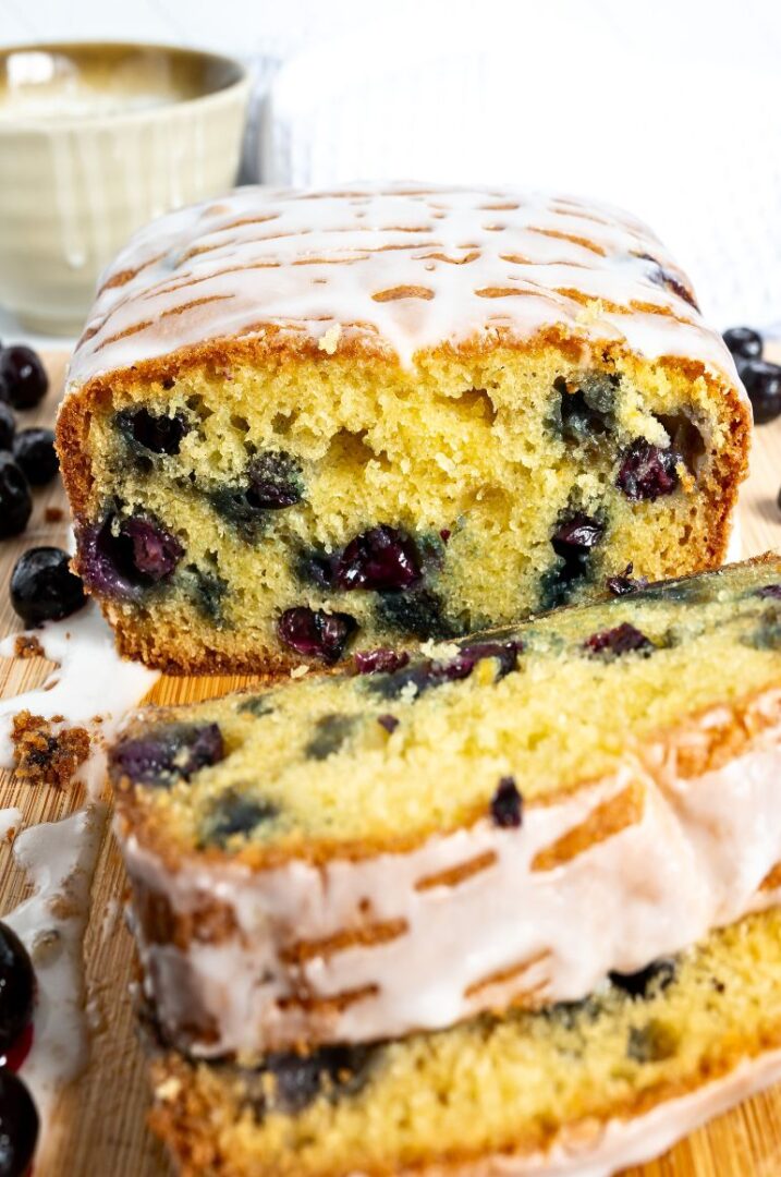 Quick & Moist Blueberry Cream Cheese Loaf - Yummy and fully
