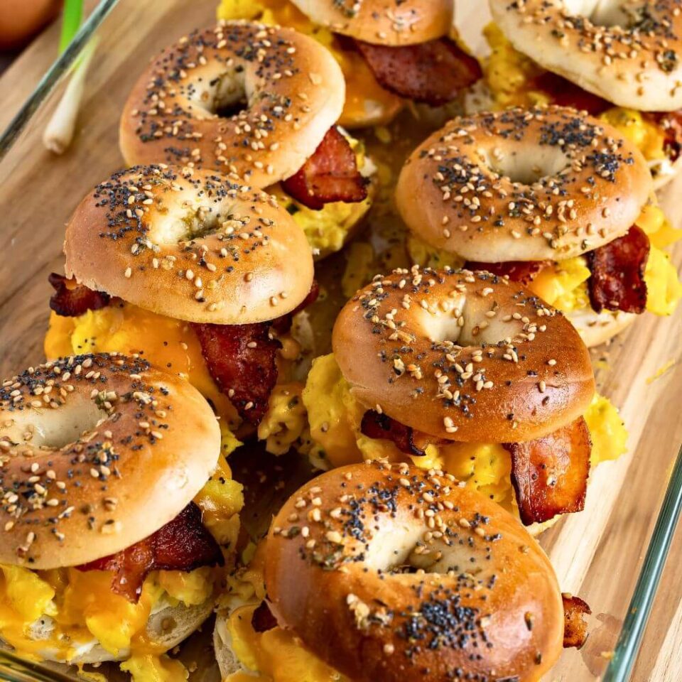 Make-Ahead Bagel Breakfast Sliders - Yummy and fully