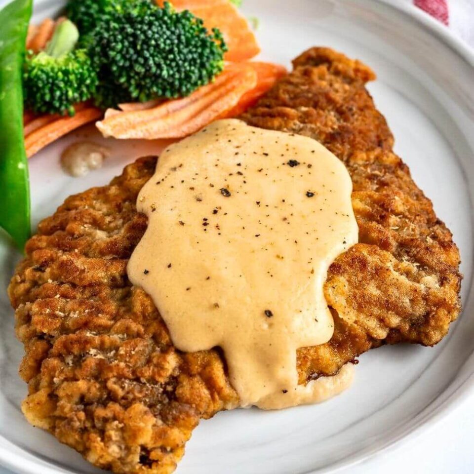 Quick One-Pan Chicken Fried Steaks - Yummy and fully
