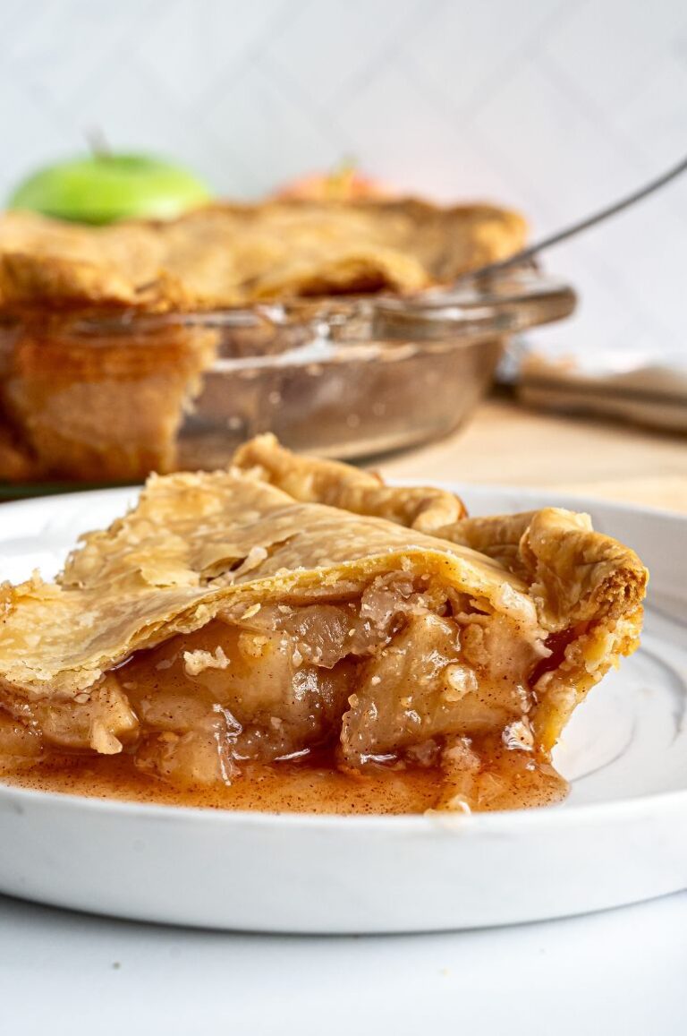 Quick & Easy Apple Pie Recipe - Yummy and fully